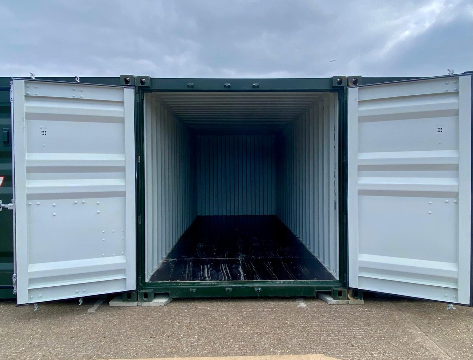 Newhaven Secure Container Storage - Tomsetts Distribution